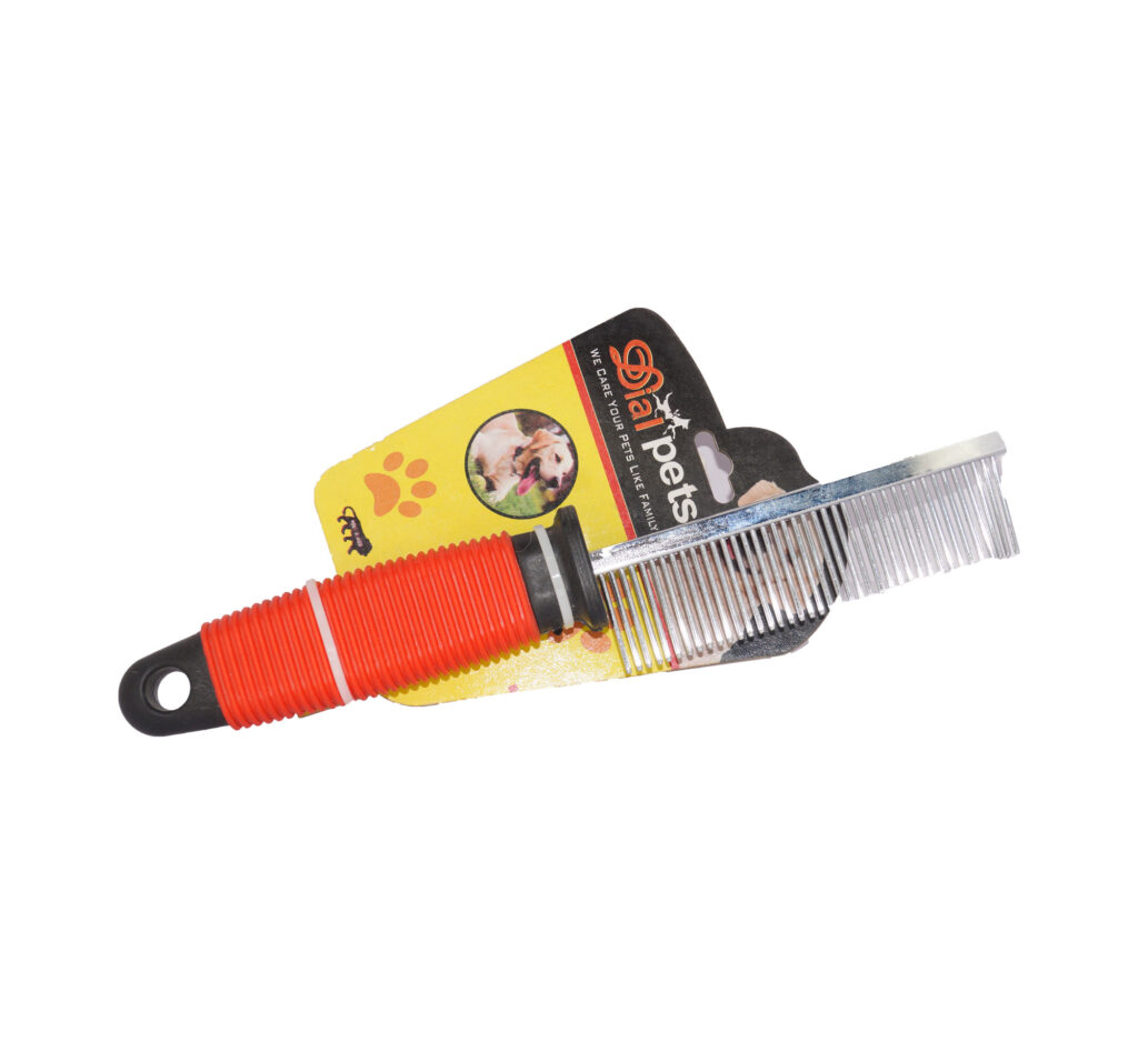 Red Roller Comb - Dialpets Goods & Services Pvt. Ltd.